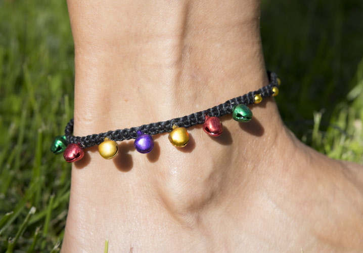 Bracelet Brésilien de cheville marron avec perles et grelots - bracelet ...